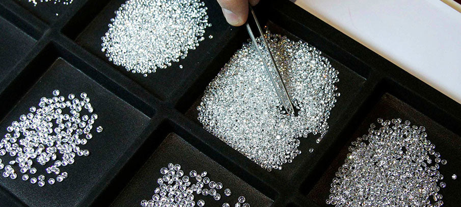 Ways to Identify The Quality of a Diamond - Menashe & Sons Jewelers